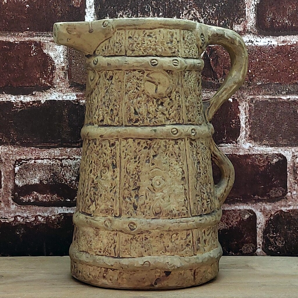 Hillstonia Bark-Effect Jug – Moira Pottery 24cm Rustic Stoneware